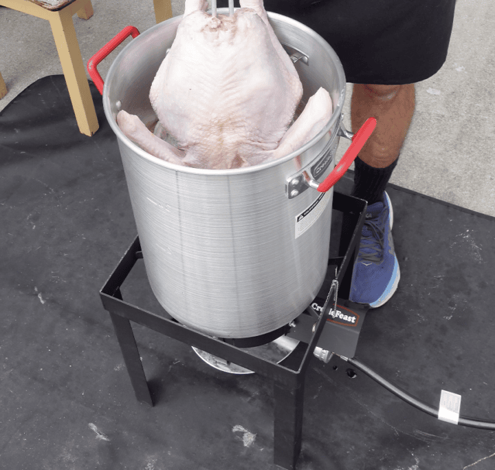 Deep-Fried Turkey - cookitwithtim.com