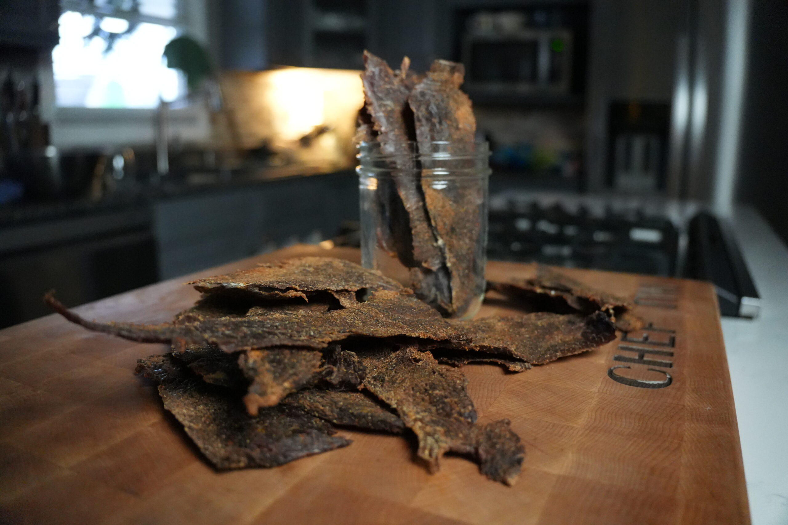 Homemade Beef Jerky Recipe - cookitwithtim.com